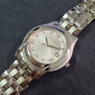 GUCCI - 美品 稼動品 ✨ GUCCI グッチ 腕時計 ロゴ 112 バングル GUCCI - 美品 稼動品 ✨ GUCCI グッチ 腕時計 ロゴ 112 バングル