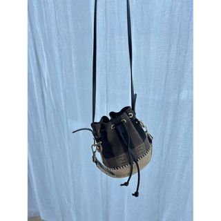 FENDI - フェンディ バスケット フォーティー8 オレンジ かご FENDI - フェンディ バスケット フォーティー8 オレンジ かご
