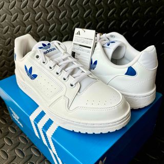 adidas(スウェット ・ スニーカー)のフリマアイテム一覧 adidas(スウェット ・ スニーカー)のフリマアイテム一覧