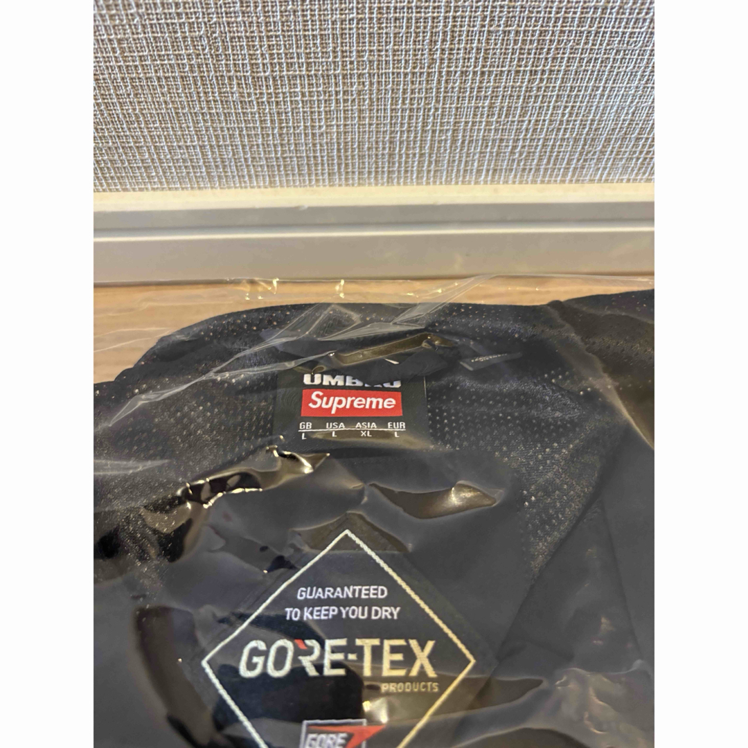 Supreme - Supreme x Umbro GORE-TEX Hooded Jacketの通販 by Supreme - Supreme x Umbro GORE-TEX Hooded Jacketの通販 by
