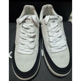 CHANEL - 新品未使用シャネル 厚底スニーカーの通販 by うーこ CHANEL - 新品未使用シャネル 厚底スニーカーの通販 by うーこ