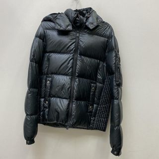 TATRAS(ダウンジャケット ・ ブラック/黒色系)のフリマ TATRAS(ダウンジャケット ・ ブラック/黒色系)のフリマ