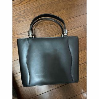 Yukiko Hanai(バッグ)のフリマアイテム一覧 Yukiko Hanai(バッグ)のフリマアイテム一覧