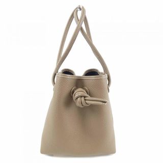 VASIC - ヴァジック VASIC BAGの通販|ラクマ VASIC - ヴァジック VASIC BAGの通販|ラクマ