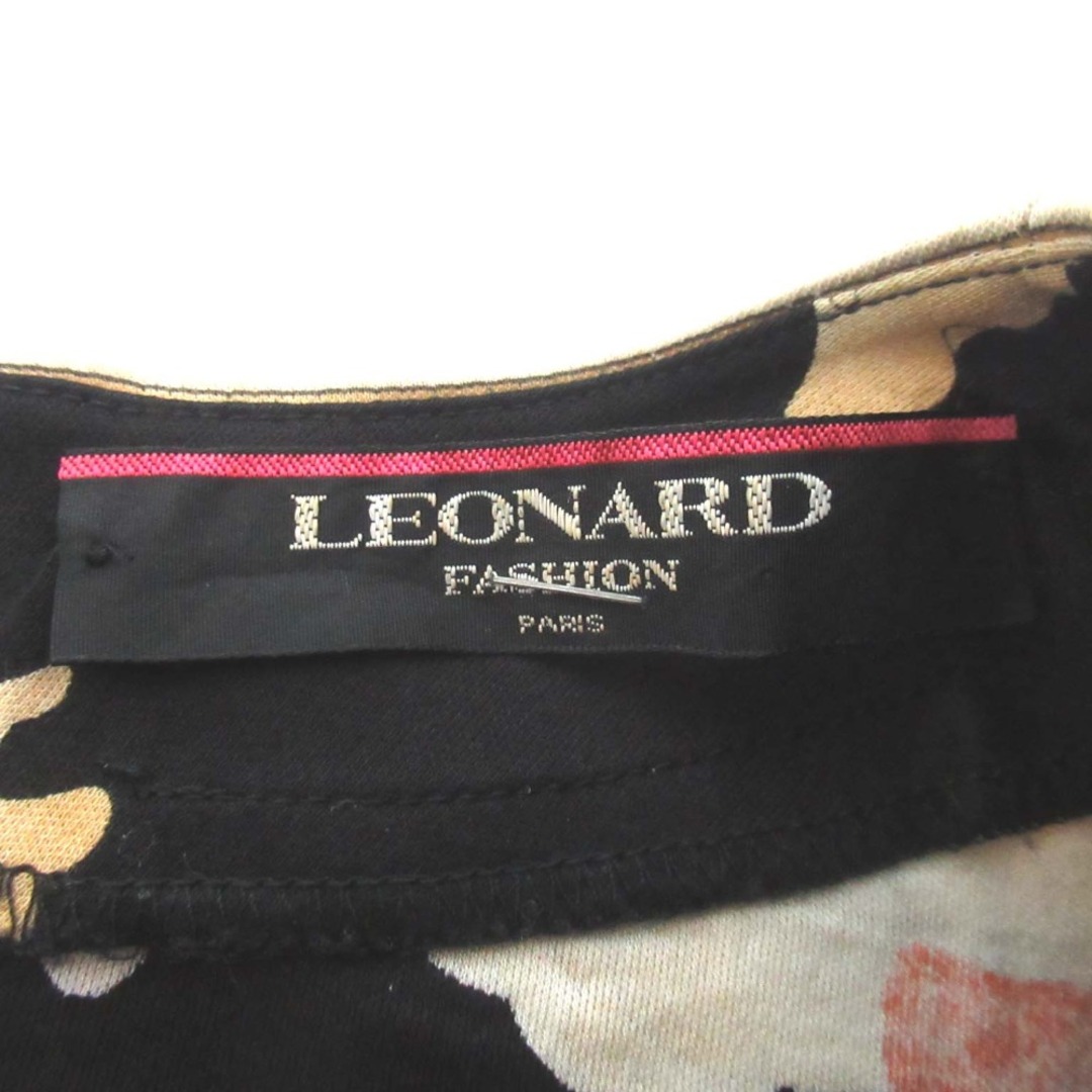 LEONARD - 美品 LEONARD レオナール フラワープリント ショート LEONARD - 美品 LEONARD レオナール フラワープリント ショート