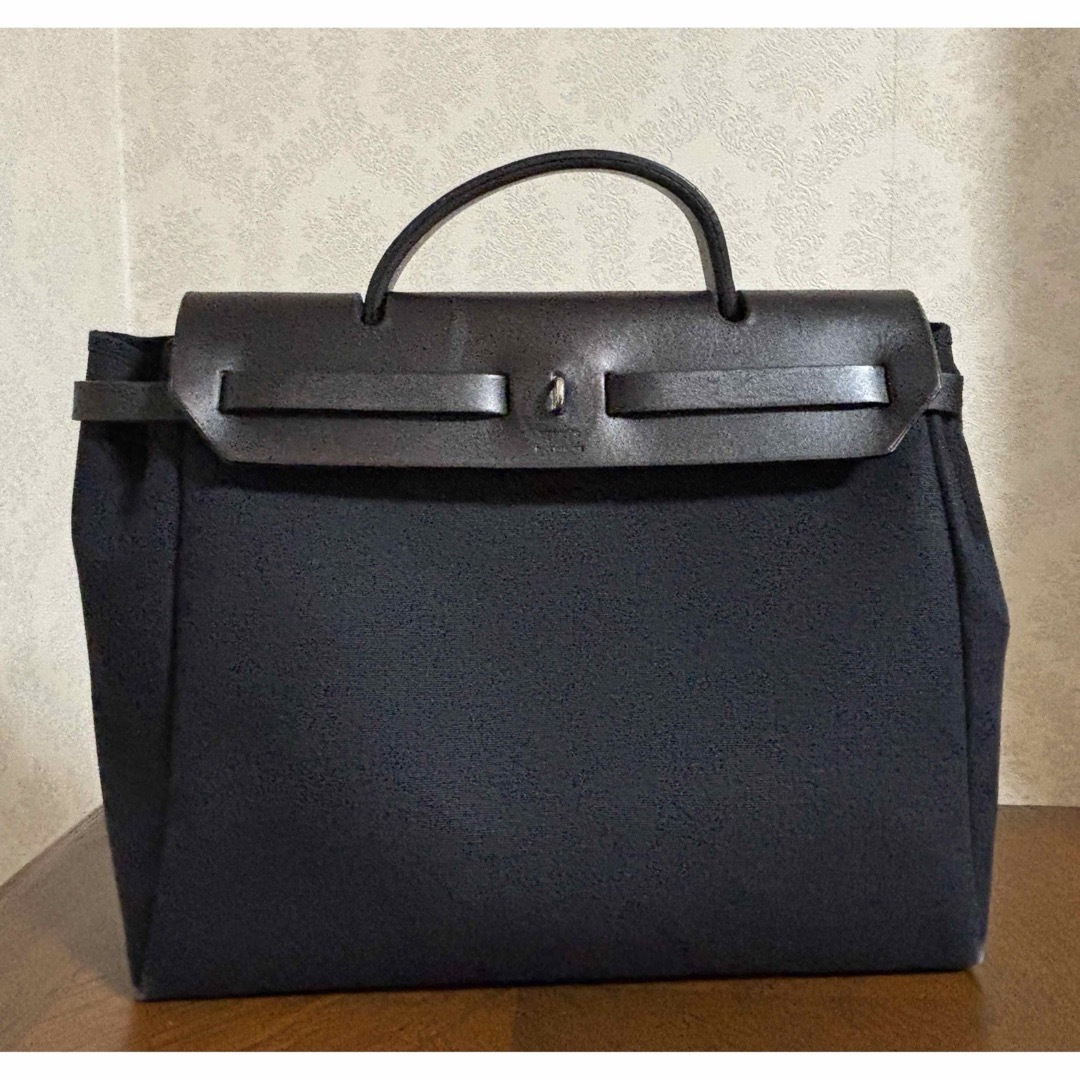 HERMES - HERMES エルメス エールバッグ 箱・保存袋付き 美品 HERMES - HERMES エルメス エールバッグ 箱・保存袋付き 美品