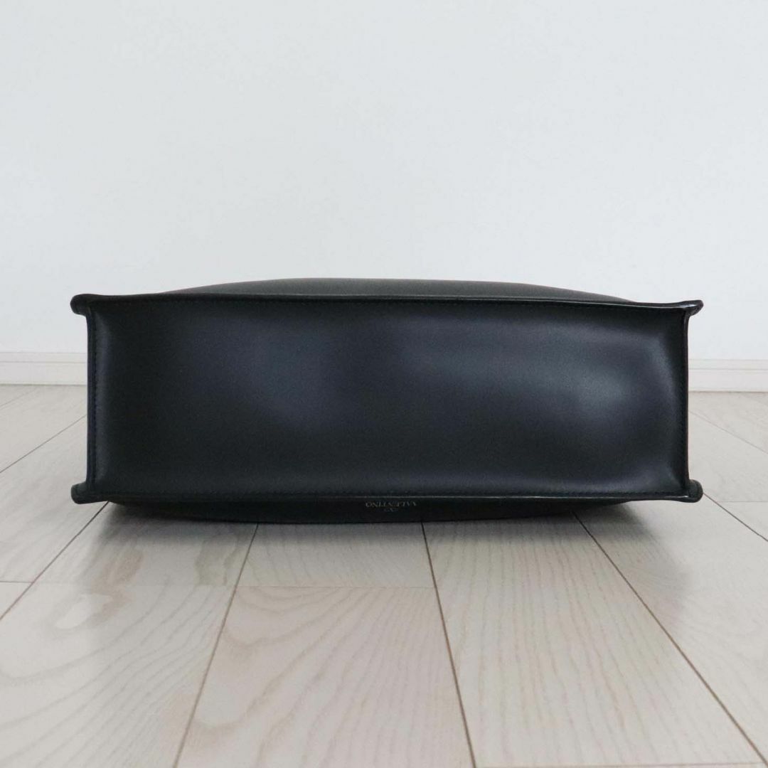 valentino garavani - 良品 ヴァレンティノガラヴァーニ VLTN valentino garavani - 良品 ヴァレンティノガラヴァーニ VLTN
