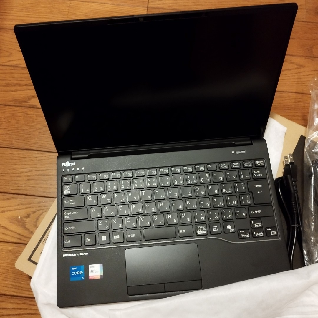 富士通 - 富士通 ノートパソコン FUJITSU U9413/RX FMVU81037Pの 富士通 - 富士通 ノートパソコン FUJITSU U9413/RX FMVU81037Pの