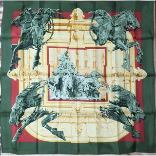 HERMES - エルメス カレ90 バルトルディノ泉 スカーフ シルク HERMES - エルメス カレ90 バルトルディノ泉 スカーフ シルク