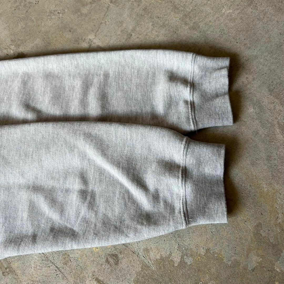 NIKE - 【センター刺繍、ダメージスウェット】NIKE銀タグ古着 NIKE - 【センター刺繍、ダメージスウェット】NIKE銀タグ古着