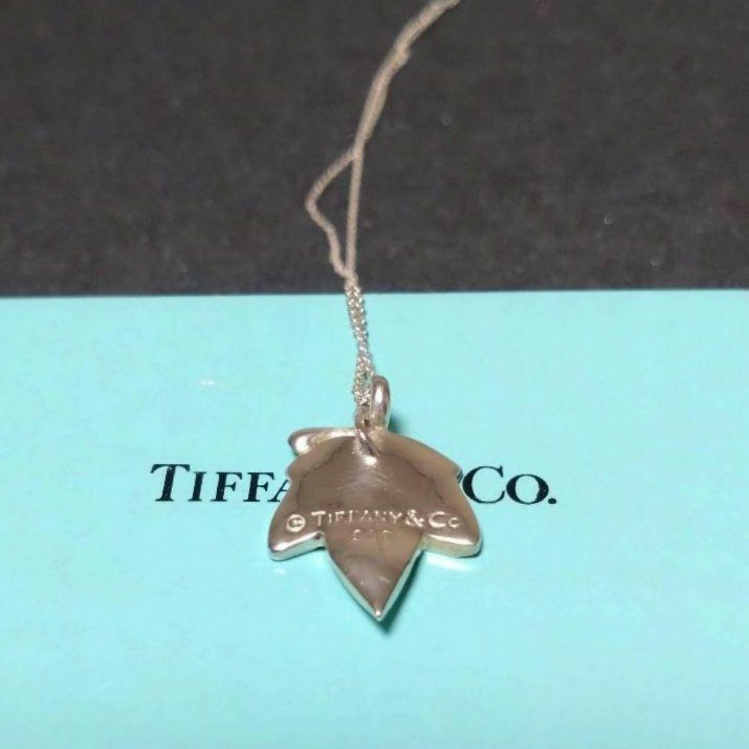 Tiffany & Co. - 希少 ティファニー リーフネックレス メープル Tiffany & Co. - 希少 ティファニー リーフネックレス メープル