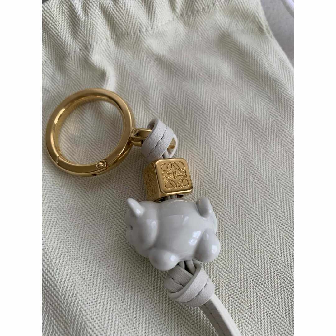 LOEWE - 新品未使用 ロエベLOEWEバッグチャーム チャウチャウ犬 LOEWE - 新品未使用 ロエベLOEWEバッグチャーム チャウチャウ犬