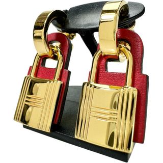 HERMES - 未使用品HERMES新作ピアスノワールゴールドシェーヌ HERMES - 未使用品HERMES新作ピアスノワールゴールドシェーヌ