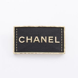 CHANEL(レザー ・ ブローチ/コサージュ)のフリマアイテム一覧 CHANEL(レザー ・ ブローチ/コサージュ)のフリマアイテム一覧