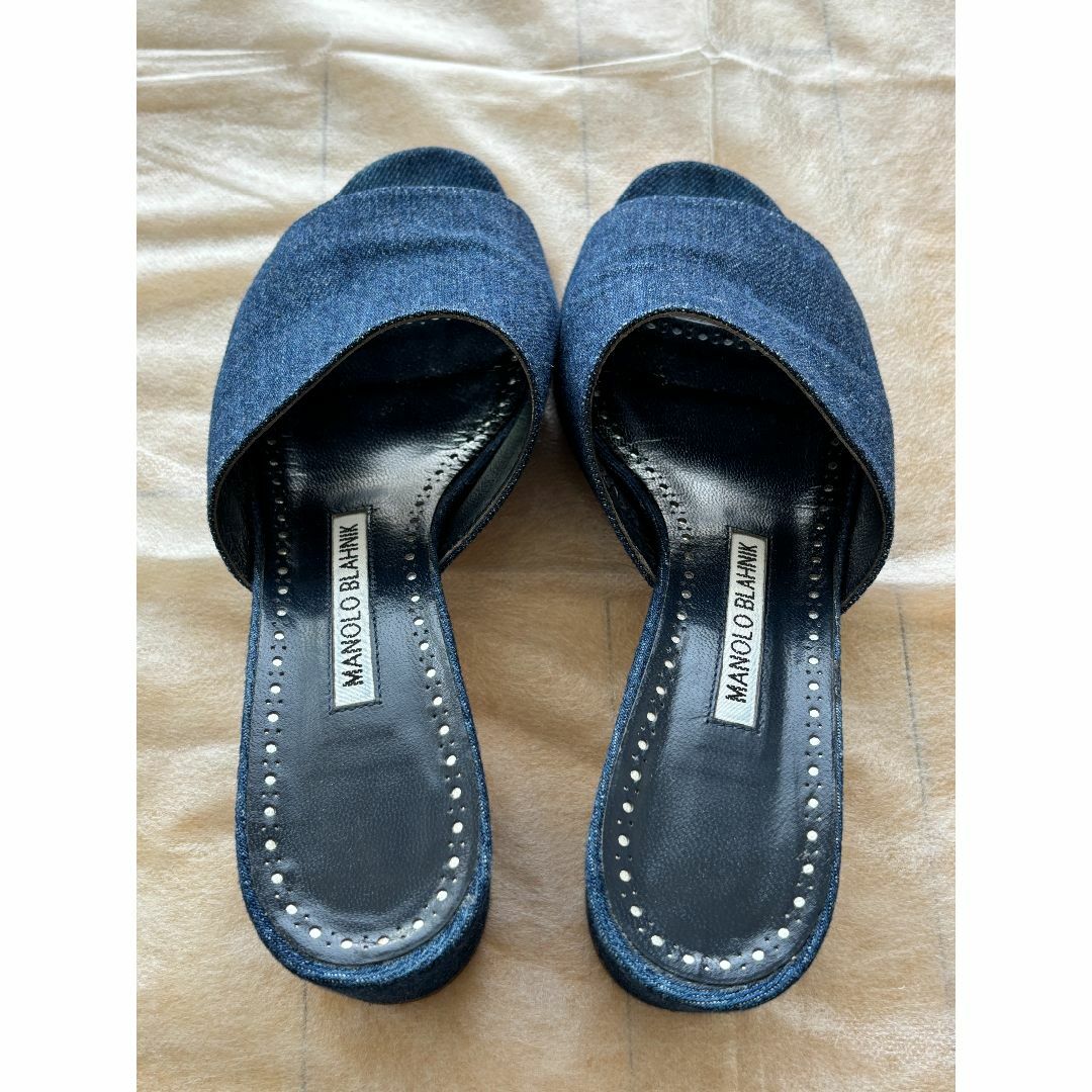 MANOLO BLAHNIK - <美品>MANOLO BLAHNIK サンダル デニム 37の MANOLO BLAHNIK - <美品>MANOLO BLAHNIK サンダル デニム 37の