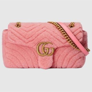 GUCCI(ファー ・ ショルダーバッグ)のフリマアイテム一覧 GUCCI(ファー ・ ショルダーバッグ)のフリマアイテム一覧