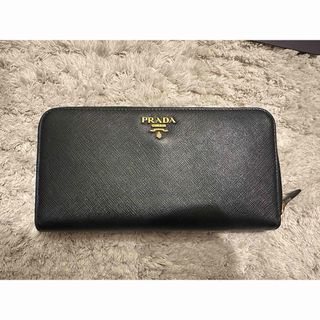 PRADA(財布)のフリマアイテム一覧 PRADA(財布)のフリマアイテム一覧