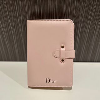 Christian Dior - ❤新品・未使用❤非売品 Dior クッション Christian Dior - ❤新品・未使用❤非売品 Dior クッション