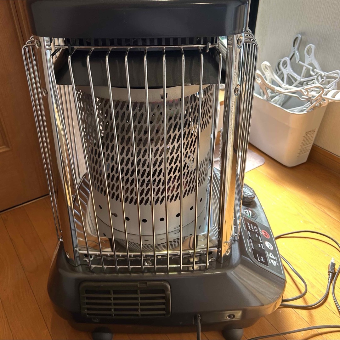 Dainichi - ダイニチ 石油ストーブ 石油ファンヒーター FM-195F Dainichi - ダイニチ 石油ストーブ 石油ファンヒーター FM-195F