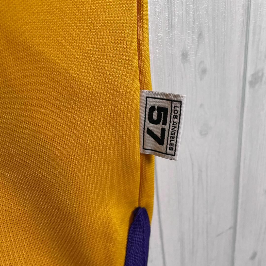 NIKE - 【希少レトロデザイン☆レイカーズ☆】ナイキ NBA刺繍 NIKE - 【希少レトロデザイン☆レイカーズ☆】ナイキ NBA刺繍