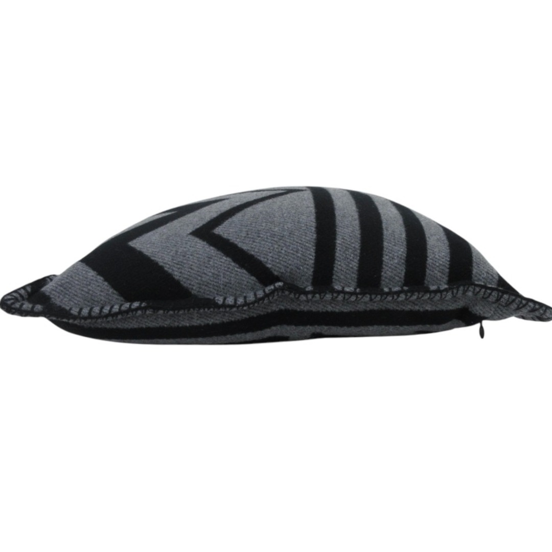 LOUIS VUITTON - 美品 25SS LOUIS VUITTON ルイヴィトン LOUIS VUITTON - 美品 25SS LOUIS VUITTON ルイヴィトン