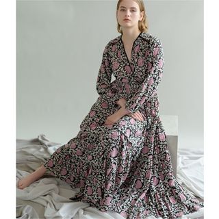 Velnica - Velnica ヴェルニカドレス ワンピース 神崎恵さん着用 Velnica - Velnica ヴェルニカドレス ワンピース 神崎恵さん着用