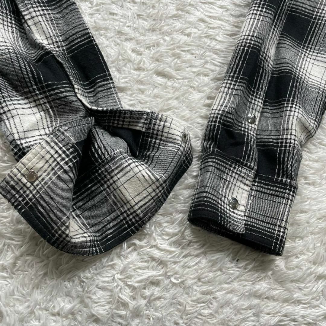 MONCLER - 【極美品】MONCLER CAMICIA ビッグロゴ フランネル MONCLER - 【極美品】MONCLER CAMICIA ビッグロゴ フランネル