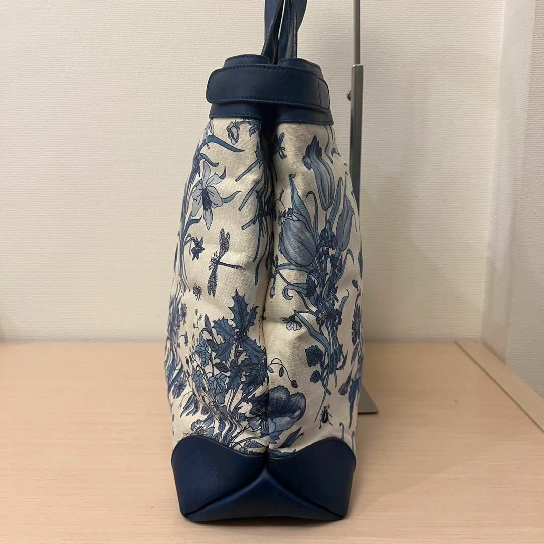 GUCCI - 超希少 オールドグッチ ブルー フローラ 昆虫プリント GUCCI - 超希少 オールドグッチ ブルー フローラ 昆虫プリント