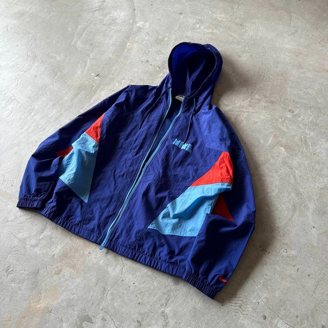 NIKE - 【ゴツナイキロゴ、ナイロンジャケット】NIKEジップ NIKE - 【ゴツナイキロゴ、ナイロンジャケット】NIKEジップ