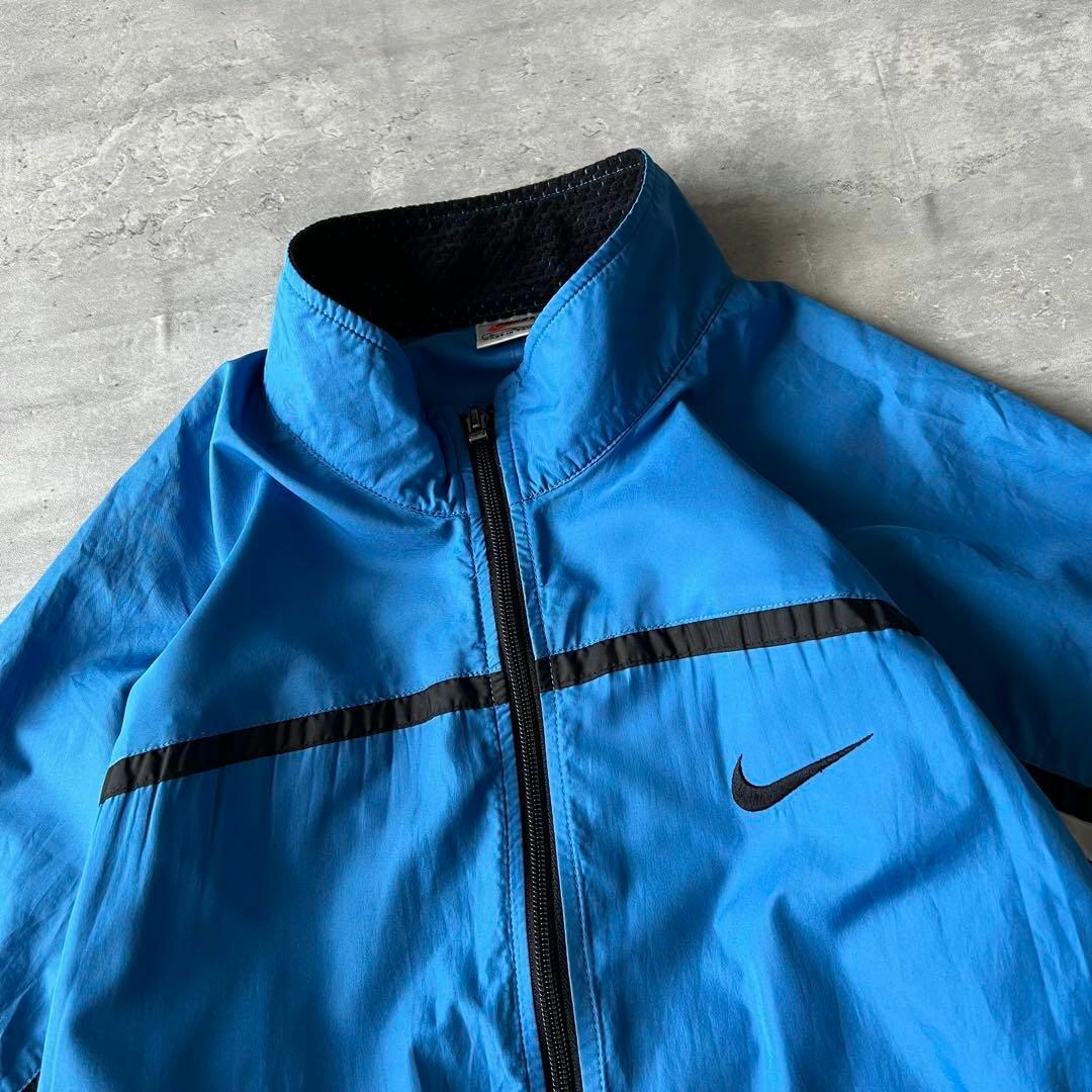 NIKE - 【グッドカラー、銀タグ】NIKEナイロンジャケット古着 NIKE - 【グッドカラー、銀タグ】NIKEナイロンジャケット古着