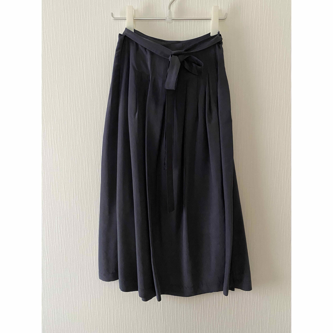 ARTS&SCIENCE - Yoli silk tuck skirtの通販 by 鈴蘭 shop ARTS&SCIENCE - Yoli silk tuck skirtの通販 by 鈴蘭 shop