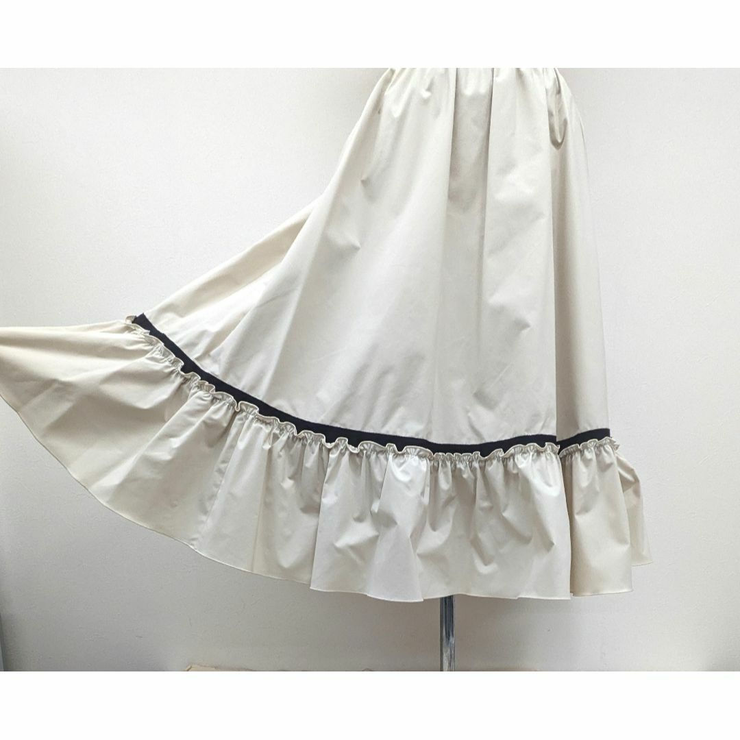 René - Reneのスカート タグ付き未使用品です。の通販 by エル's René - Reneのスカート タグ付き未使用品です。の通販 by エル's