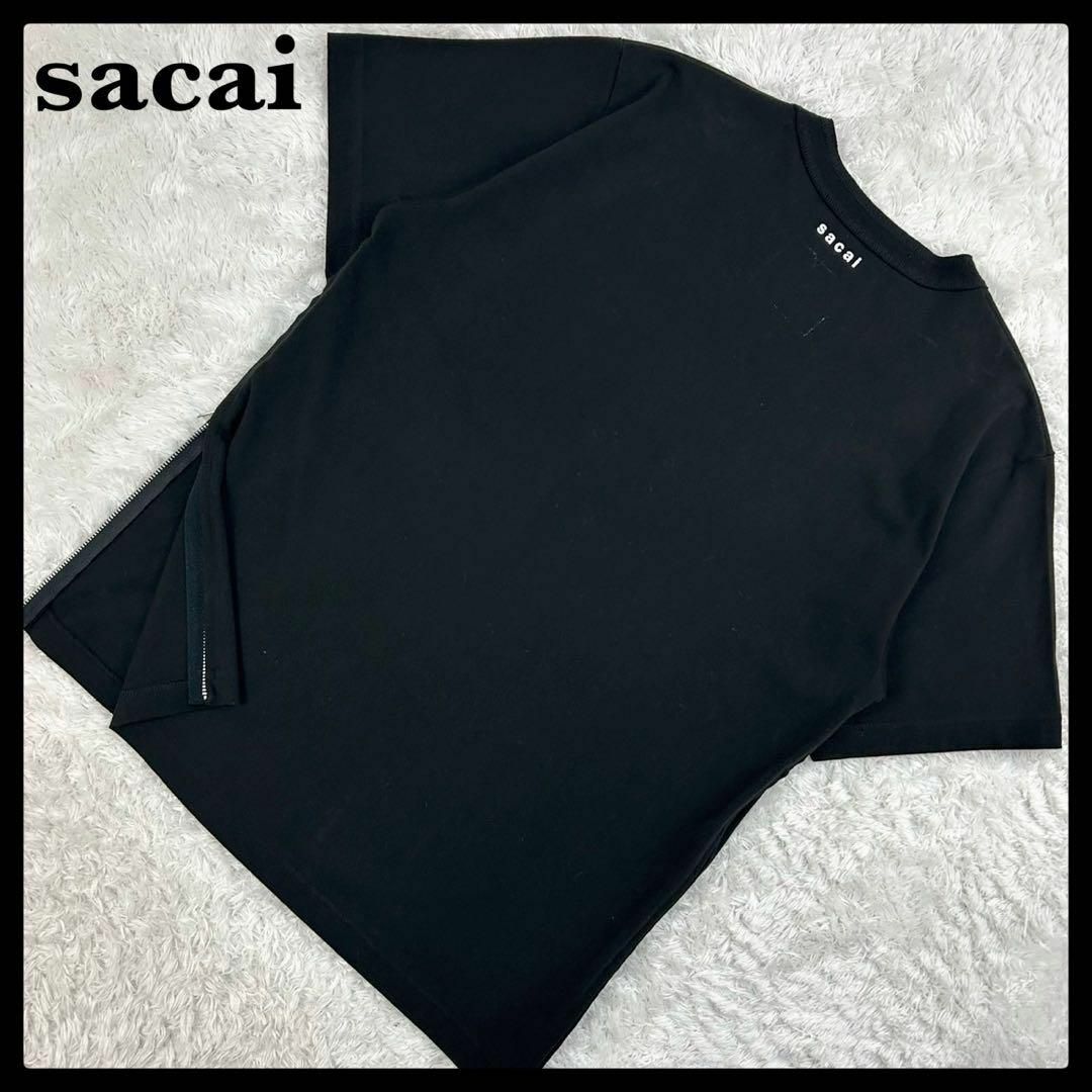 sacai - 【定番】サカイ sacai☆バックロゴ入りサイドジップT sacai - 【定番】サカイ sacai☆バックロゴ入りサイドジップT