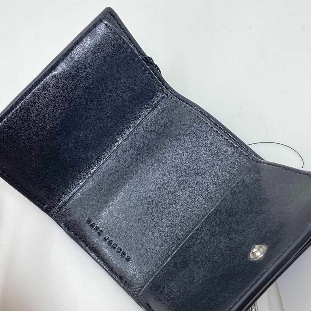 MARC JACOBS - MARC JACOBS 三つ折り財布 花柄 財布 ネイビー MARC JACOBS - MARC JACOBS 三つ折り財布 花柄 財布 ネイビー