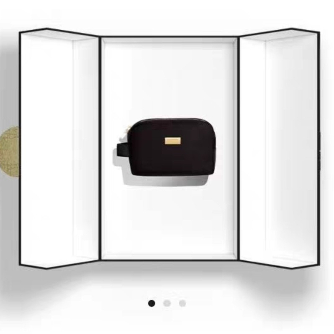 CHANEL - 新品未使用 シャネル ノベルティ ポーチ ダブル CHANEL - 新品未使用 シャネル ノベルティ ポーチ ダブル