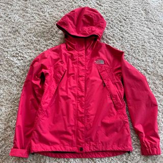 THE NORTH FACE(ナイロンジャケット ・ ピンク/桃色系)の THE NORTH FACE(ナイロンジャケット ・ ピンク/桃色系)の