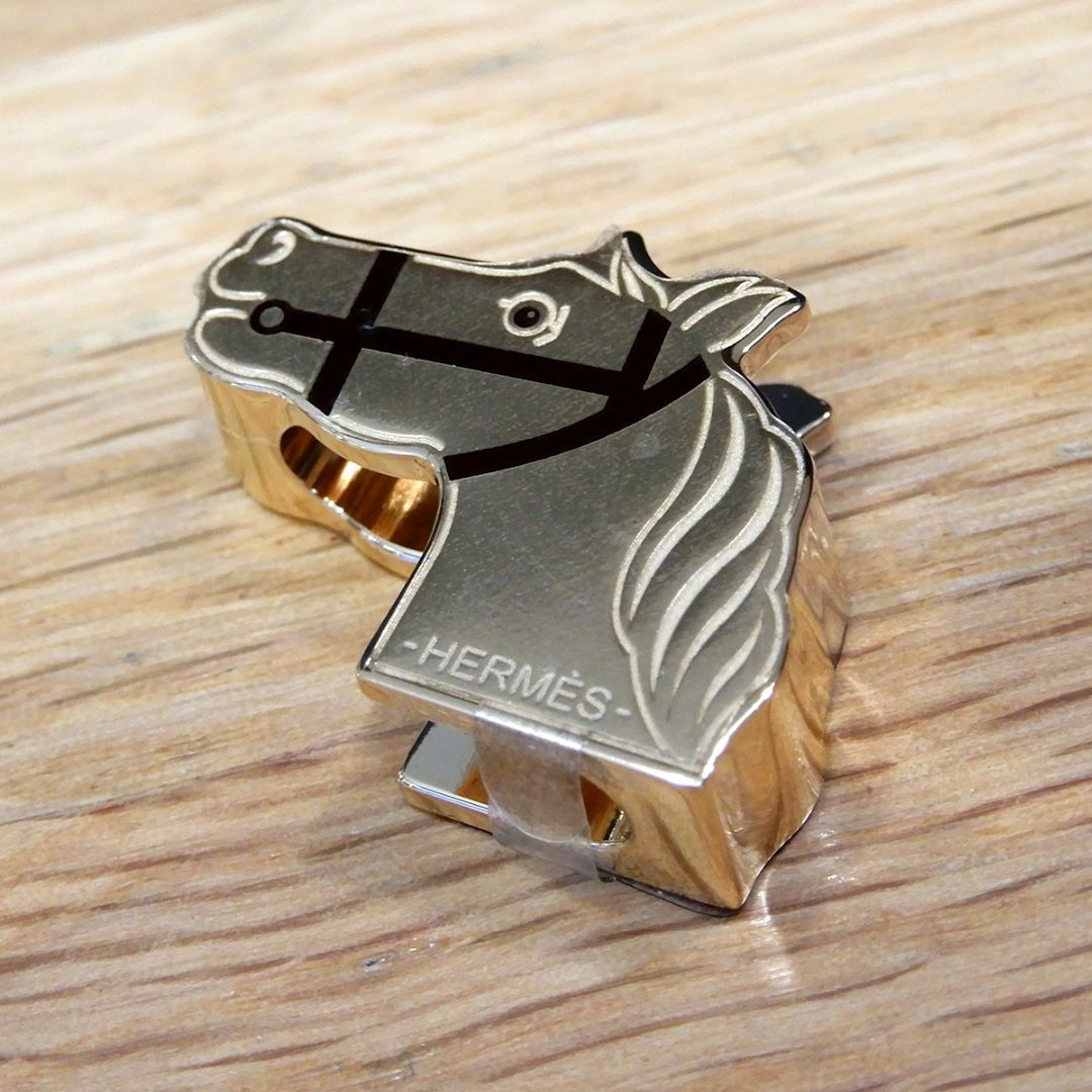 HERMES - 新品未使用 エルメス 入手困難 カドリージュ ツイリー HERMES - 新品未使用 エルメス 入手困難 カドリージュ ツイリー
