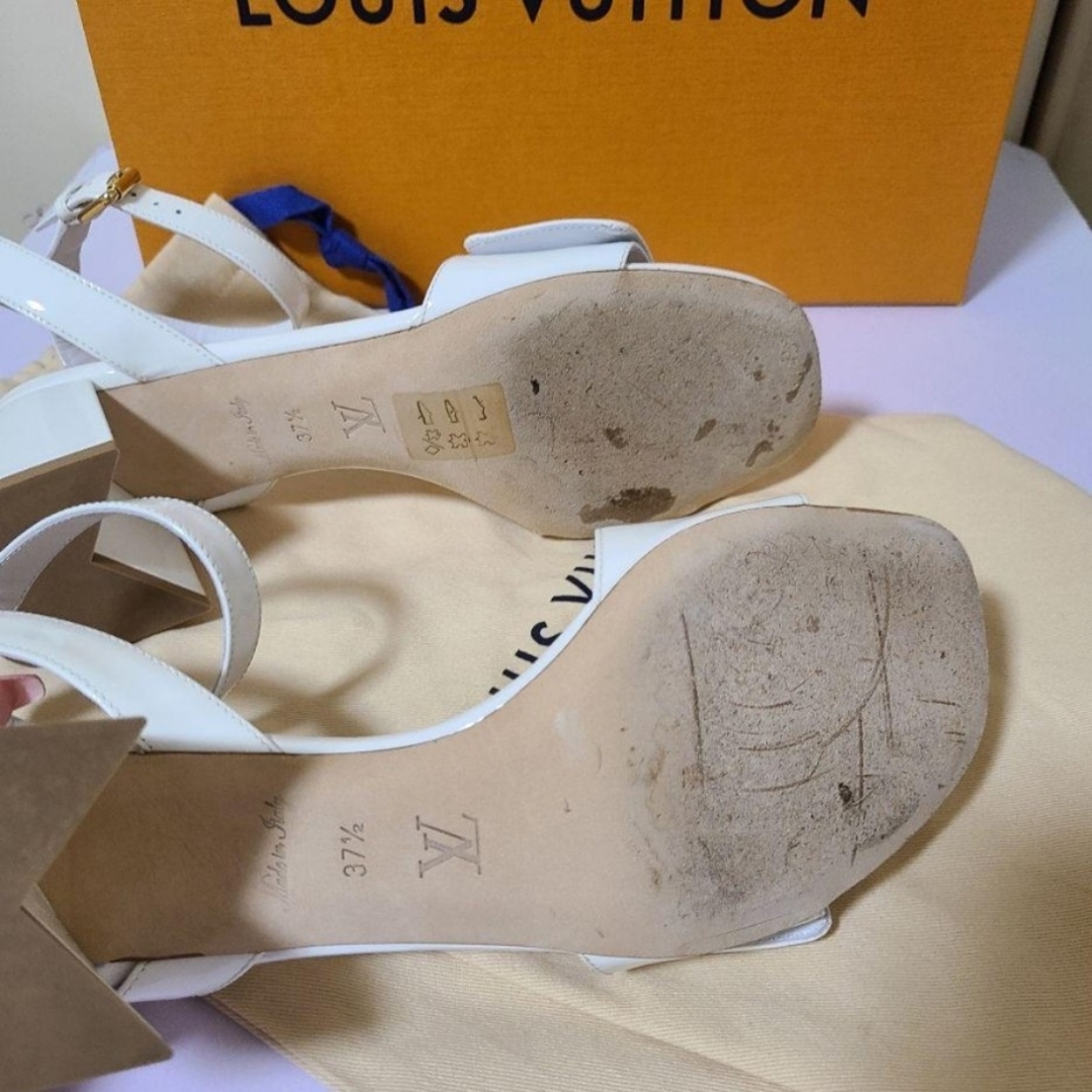 LOUIS VUITTON - 美品☆ルイヴィトン シェイクライン サンダル LOUIS VUITTON - 美品☆ルイヴィトン シェイクライン サンダル