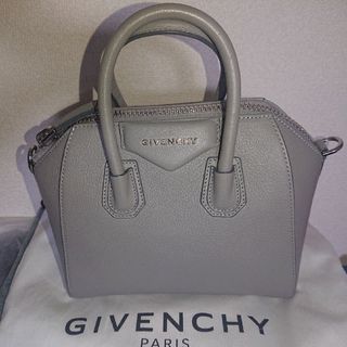 GIVENCHY(ハンドバッグ)のフリマアイテム一覧 GIVENCHY(ハンドバッグ)のフリマアイテム一覧