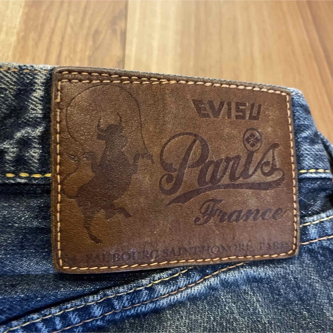 EVISU - サイズ32 白カモメ 塩谷コラボ パリ セコハン エヴィス EVISU - サイズ32 白カモメ 塩谷コラボ パリ セコハン エヴィス