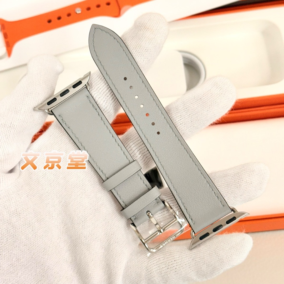 HERMES - エルメスApple Watch 42mm Series 10 シルバー× 8Uの HERMES - エルメスApple Watch 42mm Series 10 シルバー× 8Uの