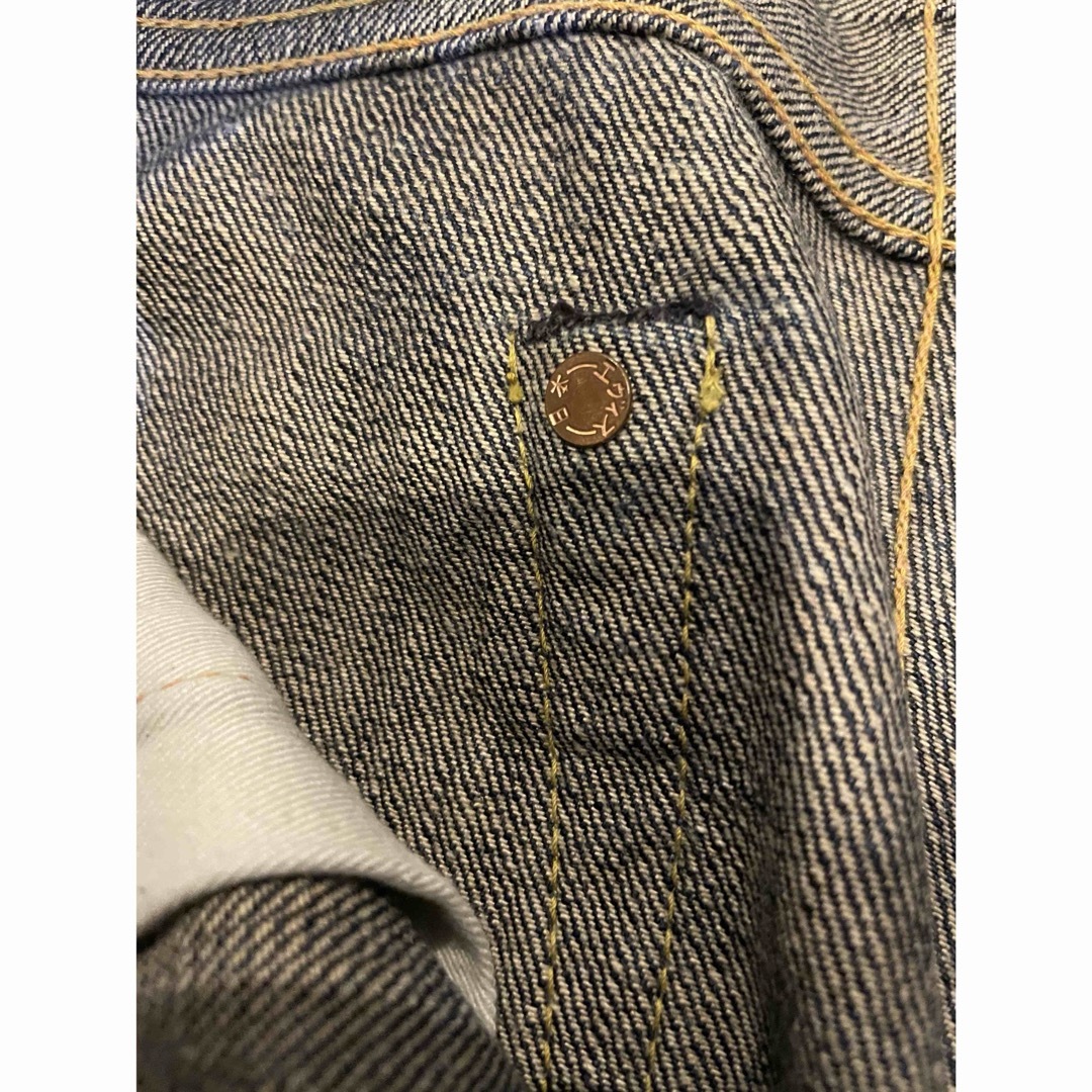 EVISU - サイズ30 赤刺繍 スイカ耳 2000 NO2 エヴィス エビスの EVISU - サイズ30 赤刺繍 スイカ耳 2000 NO2 エヴィス エビスの