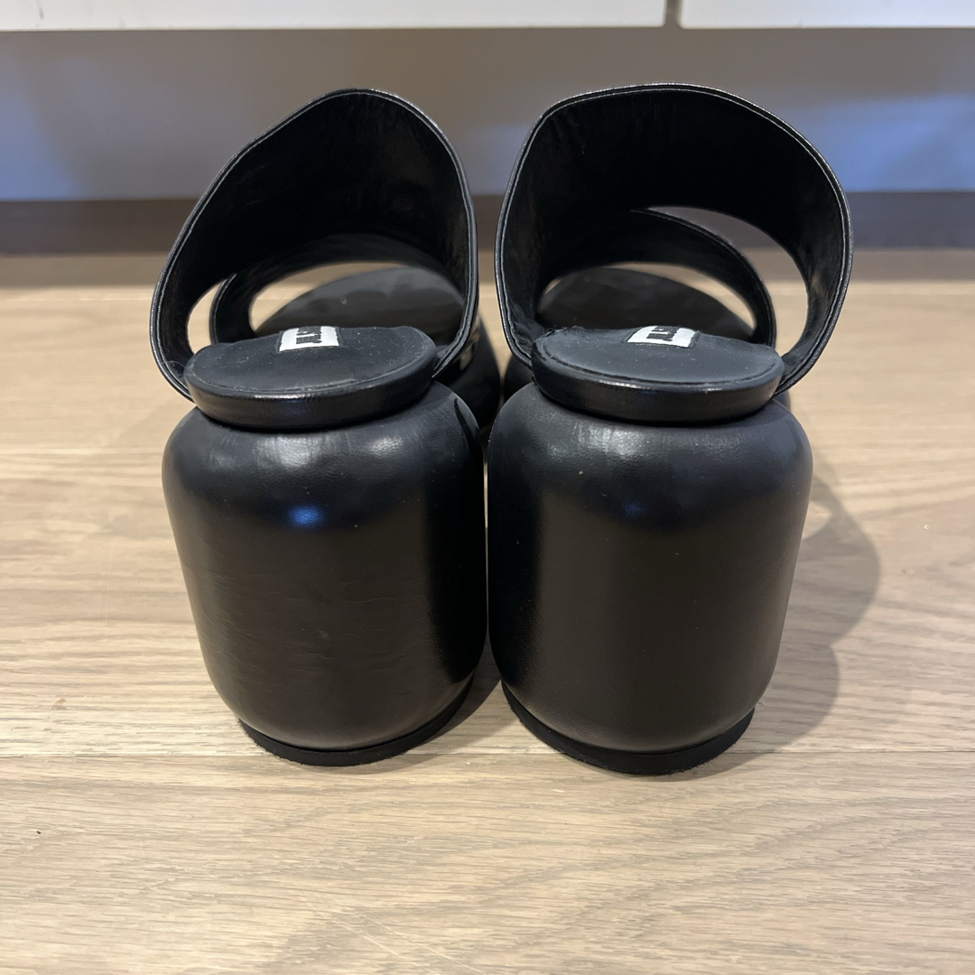 JIL SANDER - ジルサンダー サンダル 37 ほぼ未使用の通販 by JIL SANDER - ジルサンダー サンダル 37 ほぼ未使用の通販 by