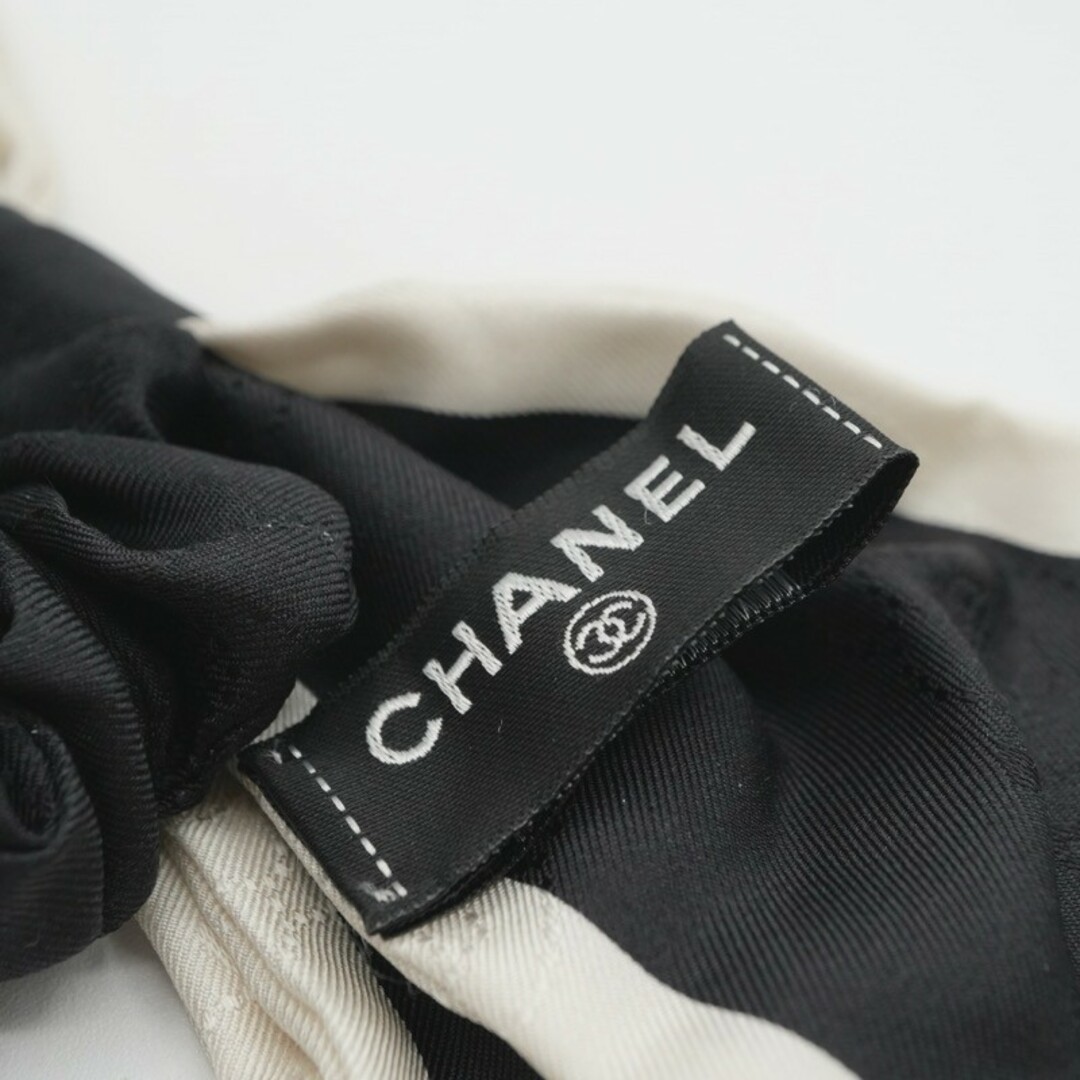 CHANEL - シャネル CHANEL ヘアアクセサリー ブラック ホワイト CHANEL - シャネル CHANEL ヘアアクセサリー ブラック ホワイト