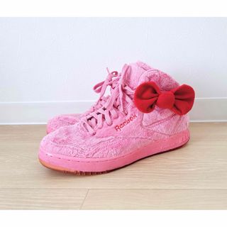 Reebok - 完売品 Reebok リーボック ハローキティ コラボ ピンク Reebok - 完売品 Reebok リーボック ハローキティ コラボ ピンク