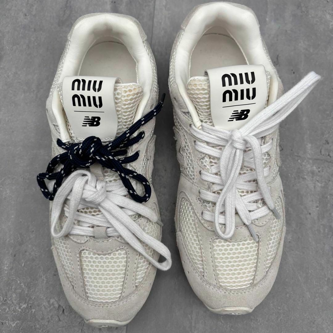 MIU MIU - 【美品】ミュウミュウ×ニューバランス 530 スウェード MIU MIU - 【美品】ミュウミュウ×ニューバランス 530 スウェード