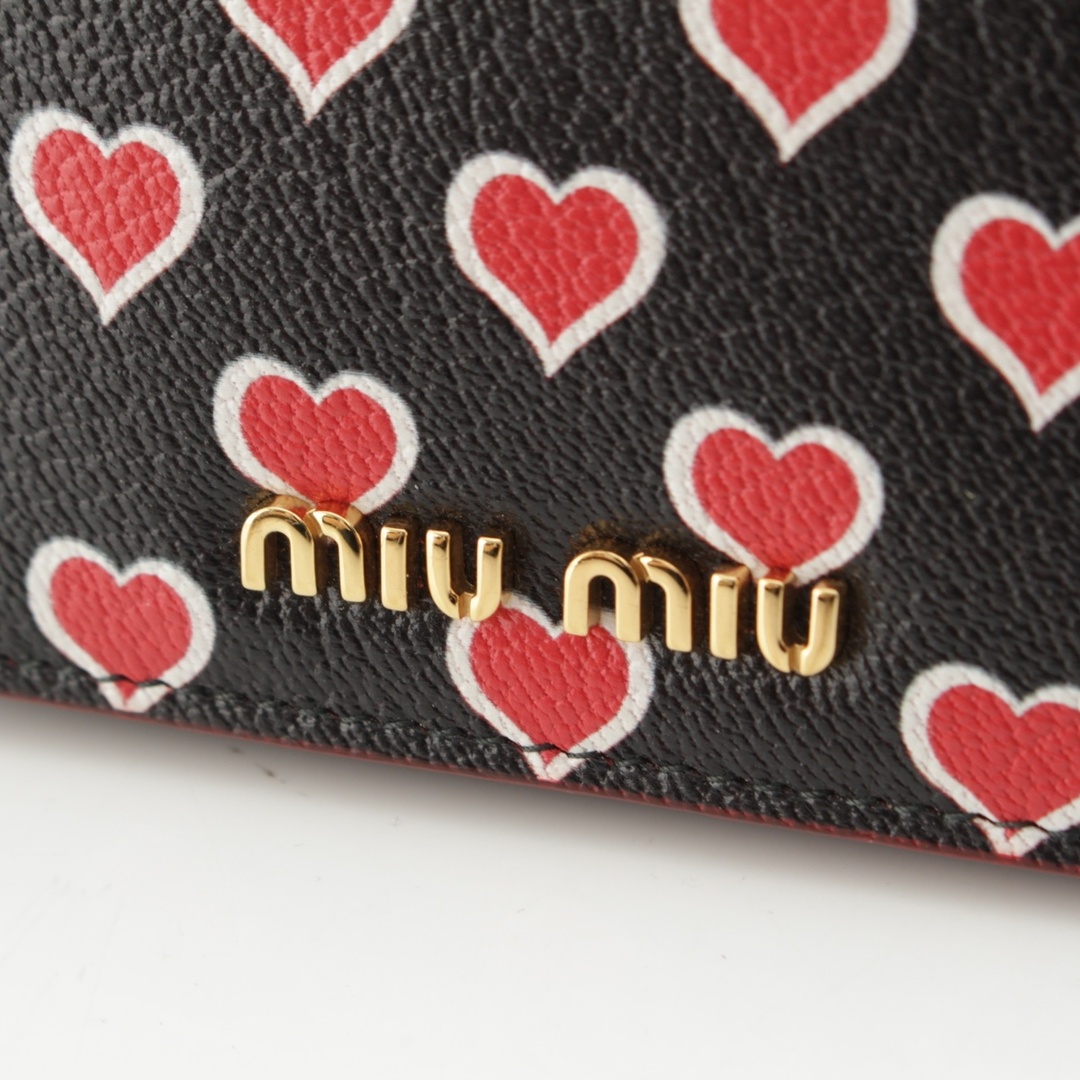 MIU MIU - ミュウミュウ レザー ロゴ ハート総柄 コインケース MIU MIU - ミュウミュウ レザー ロゴ ハート総柄 コインケース