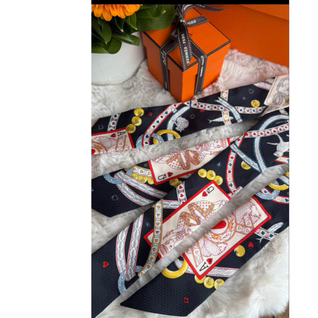 HERMES - エルメス HERMES ビジュー付ツイ リー トランプの通販 HERMES - エルメス HERMES ビジュー付ツイ リー トランプの通販