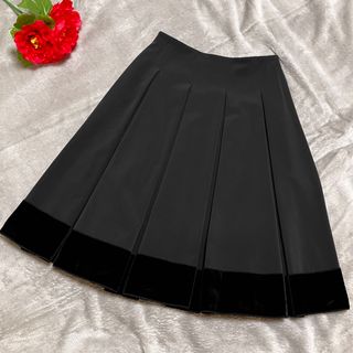 FOXEY NEW YORK - フォクシーニューヨーク ボックスプリーツ FOXEY NEW YORK - フォクシーニューヨーク ボックスプリーツ