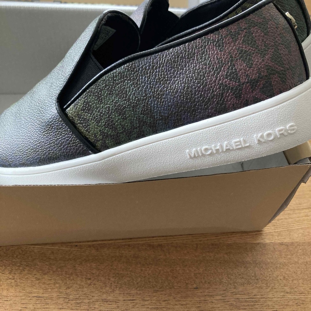 MICHAEL KORS - 新品 マイケルコース 撥水 スリッポン MICHAEL KORS - 新品 マイケルコース 撥水 スリッポン